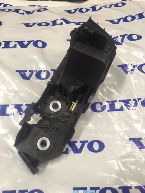 39852156 - Lock Assembly - LEFT - DRIVER SIDE - 2008-2018 Volvo | Volvo ...