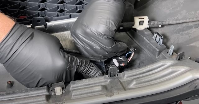 How To Replace Front Parking Aid Sensors | Toyota Parts Center Blog