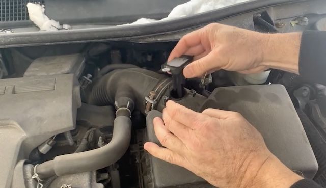 How To Diagnose A Failing MAF: Troubleshooting Common MAF Sensor ...